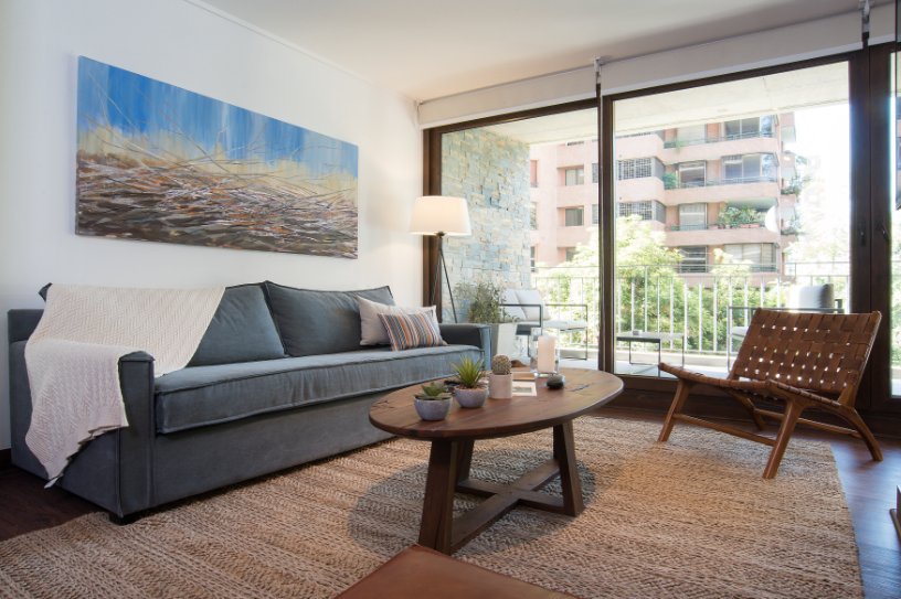Large studio apartment with balcony in Las Condes